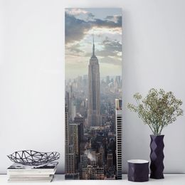 Bilderwelten Leinwandbild - Hochformat Sonnenaufgang in New York