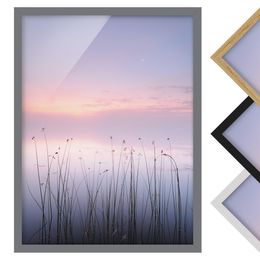Bilderwelten Bild mit Rahmen - Hochformat Idylle am See