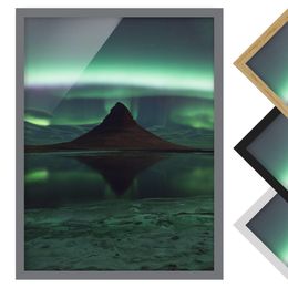 Bilderwelten Bild mit Rahmen - Hochformat Polarlicht in Island