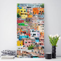 Bilderwelten Leinwandbild - Hochformat Farbige H&auml;userfront Guanajuato