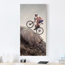 Bilderwelten Leinwandbild - Hochformat Riding Up That Hill