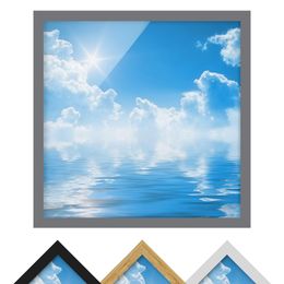 Bilderwelten Bild mit Rahmen - Quadrat Above Sea Level