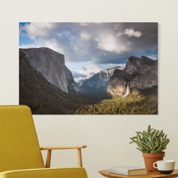 Bilderwelten Leinwandbild Wolken &uuml;ber Berglandschaft