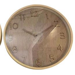 Koopmann Wanduhr mit Holzoptik EH