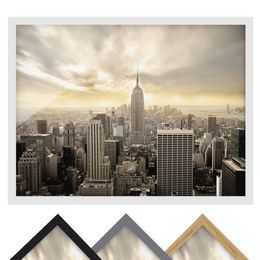 Architektur & Skyline Bild mit Rahmen Manhattan Dawn