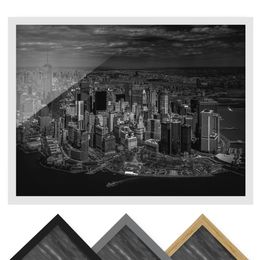 Architektur & Skyline Bild mit Rahmen New York - Manhattan aus der Luft
