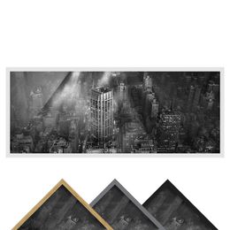 Architektur & Skyline Bild mit Rahmen Sonnenlicht &uuml;ber New York City