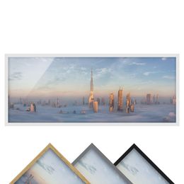 Architektur & Skyline Bild mit Rahmen Dubai &uuml;ber den Wolken