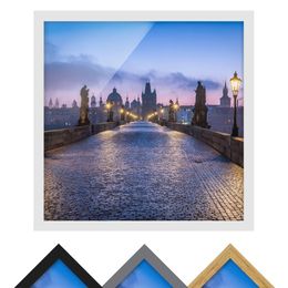 Bild mit Rahmen Karlsbr&uuml;cke in Prag