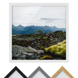 Bild mit Rahmen Einsame H&uuml;tte in Norwegen