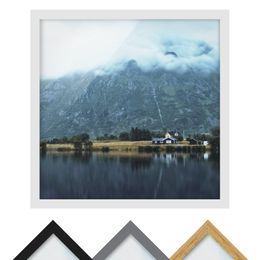 Bild mit Rahmen Spiegelung auf den Lofoten