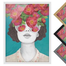 Gerahmtes Bild Illustration Portrait Frau Collage mit Blumen Brille