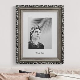 Bilderwelten Bild mit Barockrahmen Antik Portrait Motiv Barock schwarz weiss - Frida Kahlo Portrait mit Schmuck - edle Optik Wohnzimmer Schlafzimmer