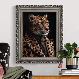 Bilderwelten Leinwandbild mit Barockrahmen Gepard im Anzug