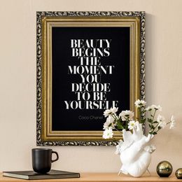Gerahmtes Leinwandbild Be yourself Coco Chanel Schwarz