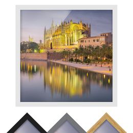 Architektur & Skyline Bild mit Rahmen Catedral de Mallorca Wasserspiegelung