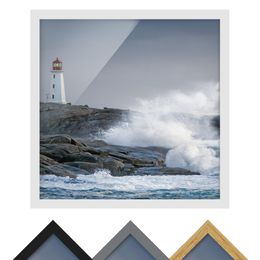 Strand Bild mit Rahmen Sturmwellen am Leuchtturm