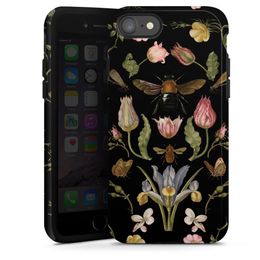 DeinDesign iPhone SE (2022) Handy Panzer Handyh&uuml;lle robuste Outdoor H&uuml;lle Schutzh&uuml;lle gl&auml;nzend Bee Blossom Flower Wreath Tough Case