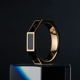 Holzkern Supremum Ring Gold und Marmor