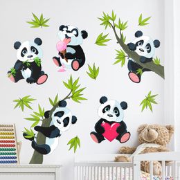 Bilderwelten Wandtattoo Wald Illustration selbstklebend gr&uuml;n - Pandab&auml;ren Set Herz - Herz Kinderzimmer Baby M&auml;dchen Jungen
