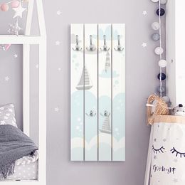 Bilderwelten Wandgarderobe Holzpalette Wolken mit Wal und Leuchtturm