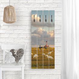 Bilderwelten Wandgarderobe Holzpalette Nordsee Leuchtturm mit Schafsherde