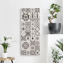 Bilderwelten Wandgarderobe Holzpalette Keramikfliesen Agadir grau