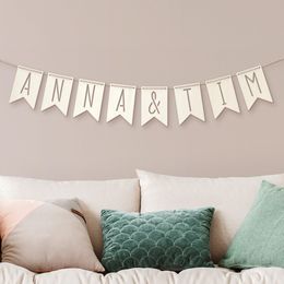Bilderwelten Wanddeko Holzbuchstabe in Gr&ouml;&szlig;e M Alphabet Wimpelkette