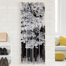 Bilderwelten Wandgarderobe Holzpalette Wald mit Raureif in &Ouml;sterreich