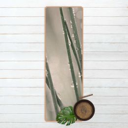 Bilderwelten Yogamatte Kork Makroaufnahme Wasserperlen am Gras Gymnasitkmatte Pilatesmatte Yoga Matte aus Kork rutschfest Korkmatte