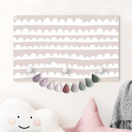 Bilderwelten Kindergarderobe Holz Gezeichnete Wei&szlig;e Wolkenb&auml;nder auf Creme - Kinderzimmer Babyzimmer - Jungen M&auml;dchen Baby - Wandgarderobe