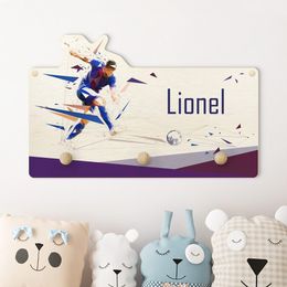 Bilderwelten Kindergarderobe bunt Sport Illustration texto personalizado - Fu&szlig;ballspieler st&uuml;rmt voran mit Wunschname - Fu&szlig;ball Kinderzimmer Flur