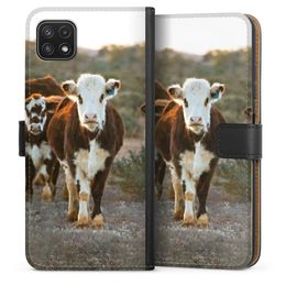 DeinDesign Galaxy A22 5G Handy Klapph&uuml;lle Handyh&uuml;lle aus Kunst Leder schwarz Flip Case Farmer Calf Cow Sideflip mit langer Lasche