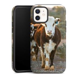 DeinDesign iPhone 12 mini Handy Panzer Handyh&uuml;lle robuste Outdoor H&uuml;lle Schutzh&uuml;lle gl&auml;nzend Cow Farmer Calf Tough Case