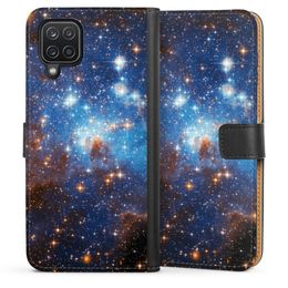DeinDesign Galaxy A12 Handy Klapph&uuml;lle Handyh&uuml;lle aus Kunst Leder schwarz Flip Case Weltall Galaxy Star Sideflip mit langer Lasche