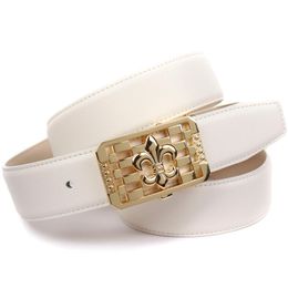 Anthoni Crown Damen Lederg&uuml;rtel, wei&szlig;, Gr. 75, unifarben, Leder, G&uuml;rtel, Hochpolierte goldfarbene Schlie&szlig;enoberfl&auml;che, Glattleder