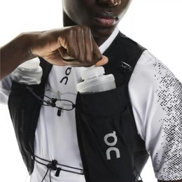 On Ultra Vest Pro Unisex