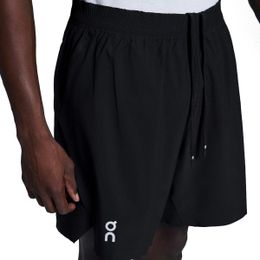 On 7 Inch Core Shorts Herren