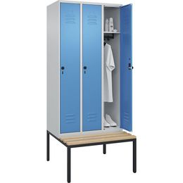 C+P Spind Classic PLUS Sitzbank, 3 Abteile, lichtgrau / lichtblau, B 900 mm, Sicherheits-Drehriegel, untergebaut, Buche-Hartholz