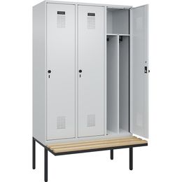 Schwarz-Weiß-Spind Evolo PLUS Sitzbank, schmal, 3 Abteile, Trennwand verkürzt, lichtgrau / lichtgrau, B 1200 mm, Sicherheits-Drehriegel, mit auskragender Sitzbank, Buche kaiserkraft