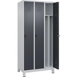 C+P Schwarz-Weiß-Spind Classic PLUS, schmal, 3 Abteile, Trennwand verkürzt, lichtgrau / grau, B 900 mm, mit Füßen, Drehriegel, Trennwand mittig