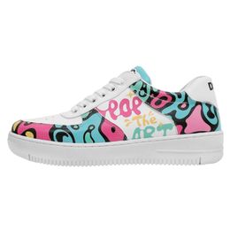 Sneaker DOGO "Dice Low-Top Sneaker Pop The Art Damen Sneaker", Damen, Gr. 38, Normalschaft, bunt (wei&szlig;), Lederimitat, Schuhe Skaterschuh Schn&uuml;rschuh Sneaker low, Handgefertigt