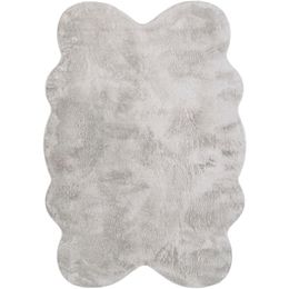 Paco Home Fellteppich &raquo;Pelt 640&laquo; fellf&ouml;rmig 16 mm H&ouml;he Kunstfell, Uni Farben, sehr weicher Flor grau Obermaterial: 100% Polyester B : 140 cm 1 Stk.
