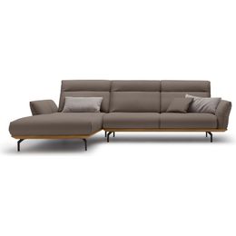 Creation BY ROLF BENZ Ecksofa &raquo;CR.460&laquo; Sockel in Nussbaum, Winkelf&uuml;&szlig;e in Umbragrau, Breite 318 cm beige NaturLEDER OSKAR (echtes Rindsleder)