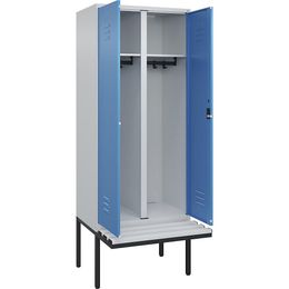 C+P Schwarz-Weiß-Spind Classic PLUS Sitzbank, 1 Abteil, lichtgrau / lichtblau, B 800 mm, Zylinderschloss, auskragend, Kunststoff