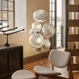 Tom Dixon Whirl Stehleuchte, LED 7-flammig, LEDFC02UN+SCLED01CH+WHS01CH#3+WHS02CH#4, WHSC01CH-FUN01M1