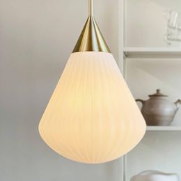 Dyberg Larsen Pendellampe Ballon, Ø 33 cm weiß/messingfarben
