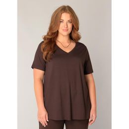 Base Level Curvy T-Shirt &raquo;Alba&laquo; mit V-Ausschnitt Brown 52 52 T-Shirt Alba von Base Level Curvy