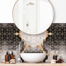 Wandverkleidung Bad Schwarz Wei&szlig; goldene Geometrie II