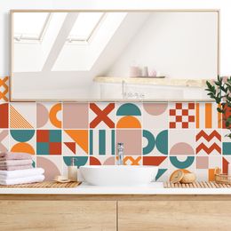 Wandverkleidung Bad Fliesen Geometrische Formen Terracotta und Petrol